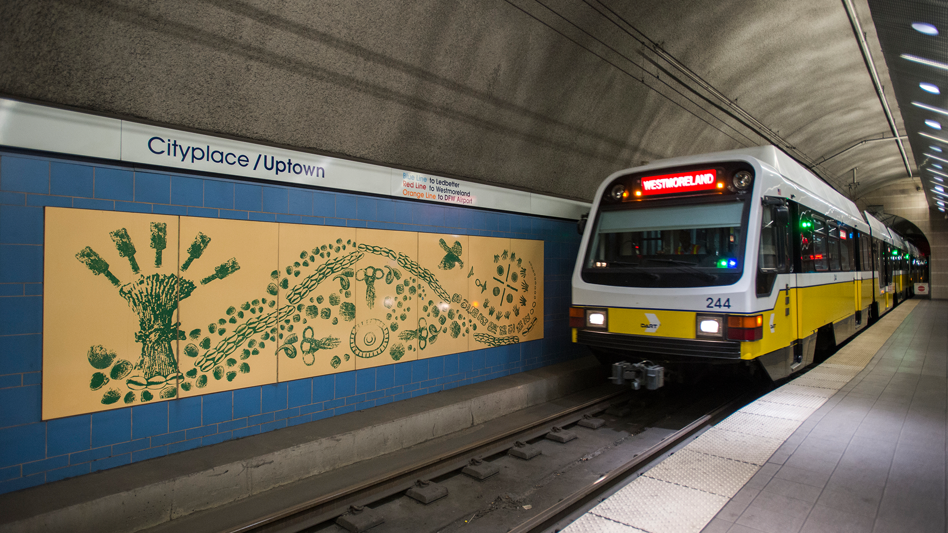 Dallas Area Rapid Transit (DART): History and Historical Preservation ...